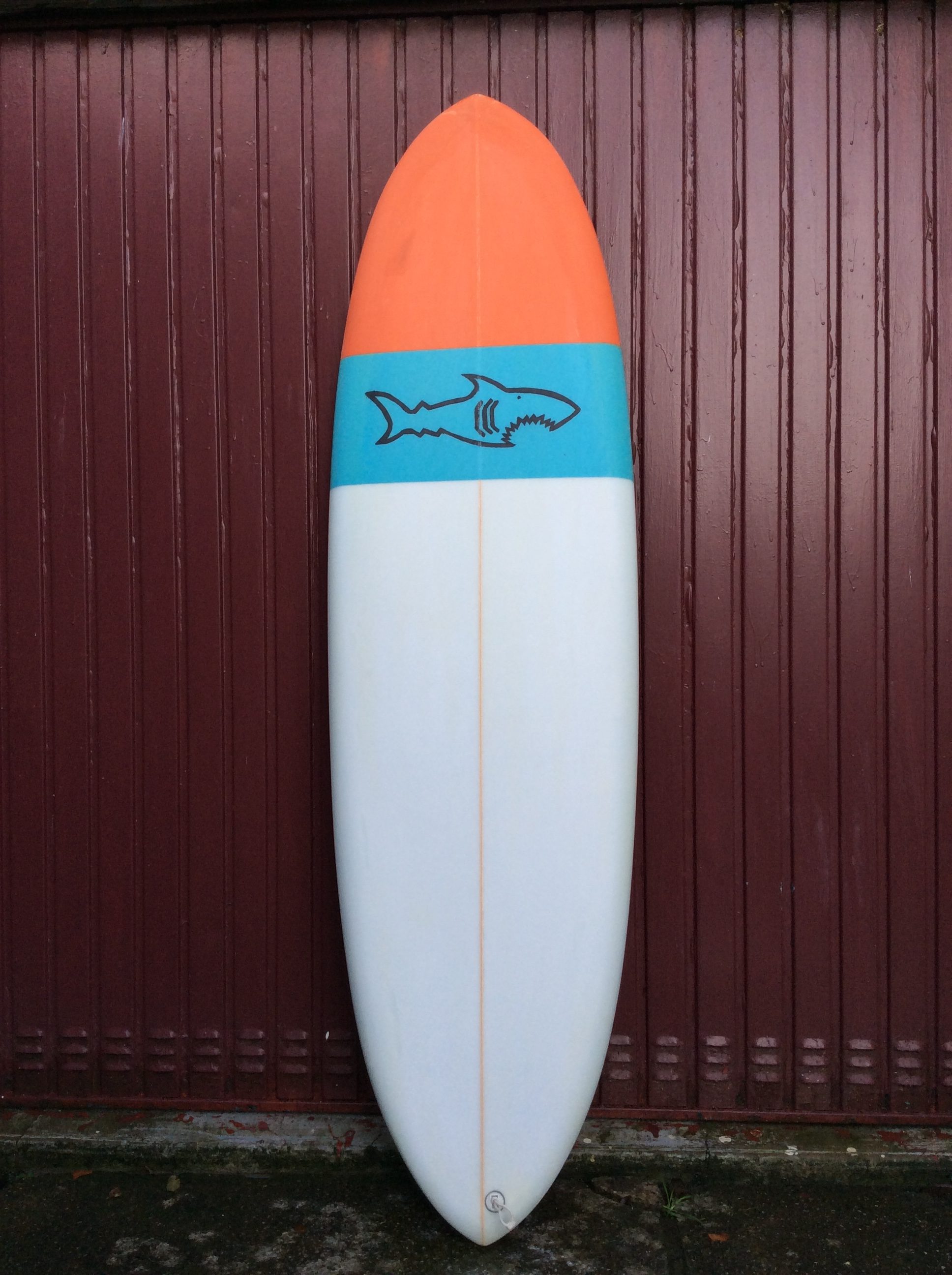 Wombat 6'2" 20"11/16 2"11/16 shape garage surfboard for rent - Surfy ...